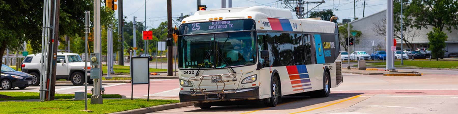 25 Richmond | METRO Bus Route | Accessible Public Transit | Houston, Texas
